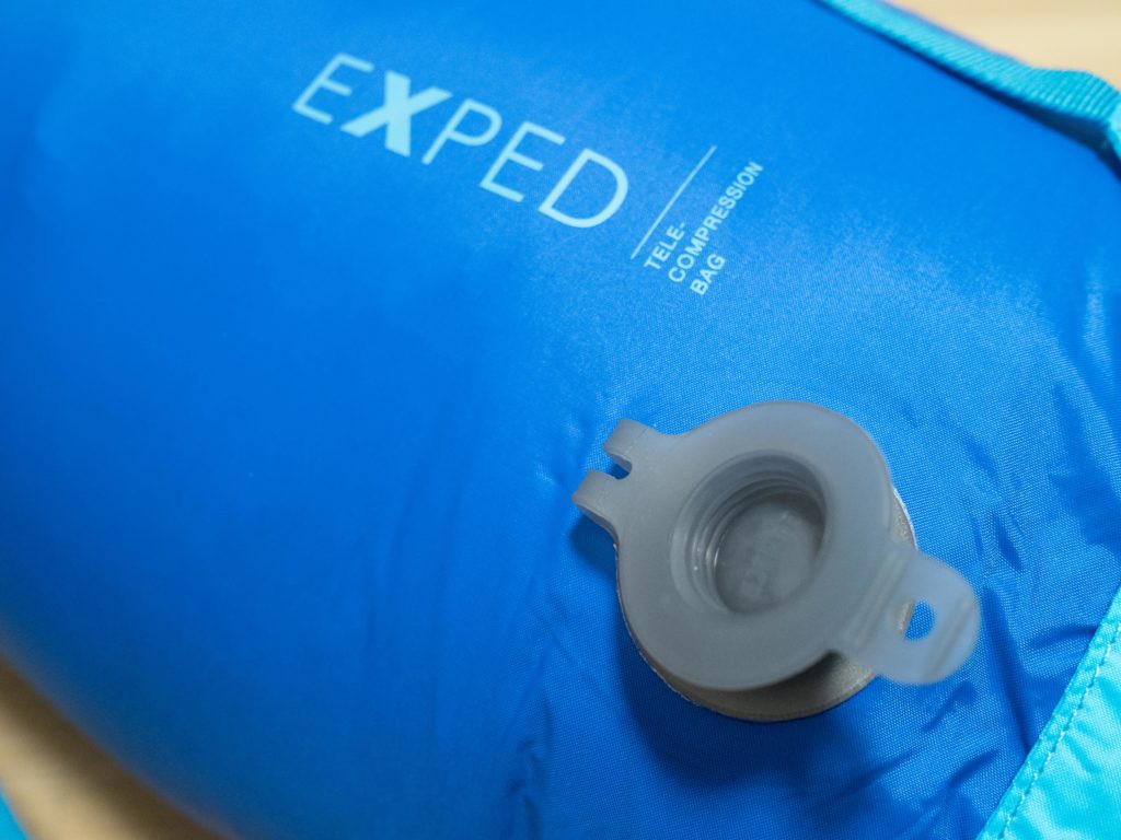 EXPED「WATERPROOF TELE COMPRESSION BAG」でナンガUDD810DXを綺麗に圧縮してパッキングする · 妻が ...